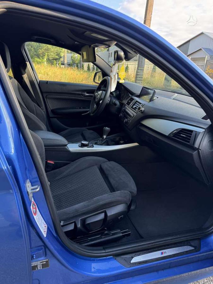 Blue BMW 120 2013 in Kazlu Ruda, with an engine capacity of 2.00 L and mileage of 285 thousand km for 6700 €, photo 25 on AUTOMOTO.COM.LV
