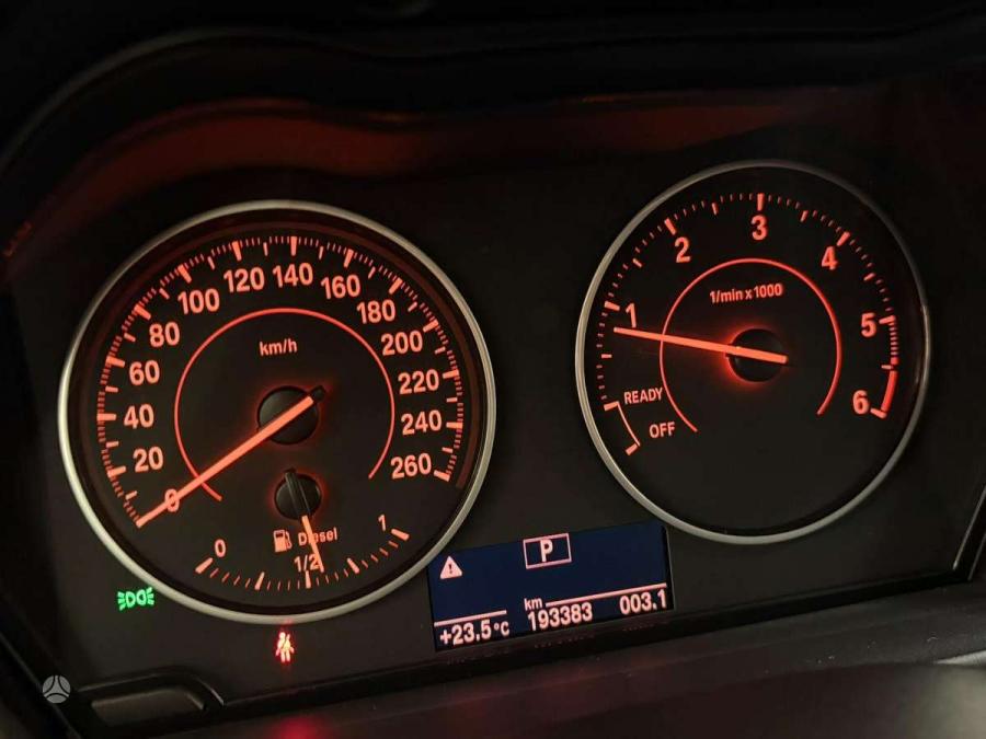 Blue BMW 120 2014 in Marijampole, with an engine capacity of 2.00 L and mileage of 193 thousand km for 9750 €, photo 4 on AUTOMOTO.COM.LV