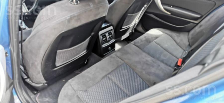 Blue BMW 120 2016 in Riga, with an engine capacity of 1.60 L and mileage of 0 thousand km for 9499 €, photo 27 on AUTOMOTO.COM.LV