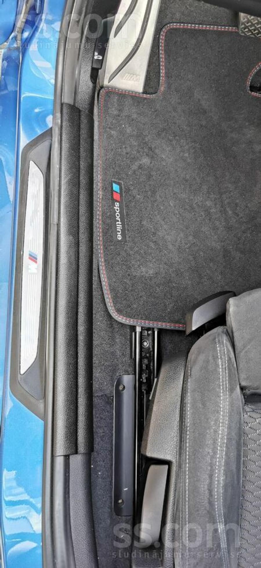 Blue BMW 120 2016 in Riga, with an engine capacity of 1.60 L and mileage of 0 thousand km for 9499 €, photo 32 on AUTOMOTO.COM.LV