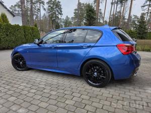 Blue BMW 120 2017 in Riga, with an engine capacity of 2.00 L and mileage of 102 thousand km for 17900 €, photo 5 on AUTOMOTO.COM.LV