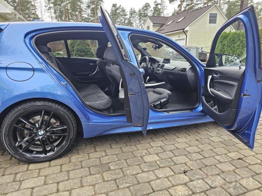 Blue BMW 120 2017 in Riga, with an engine capacity of 2.00 L and mileage of 102 thousand km for 17900 €, photo 10 on AUTOMOTO.COM.LV