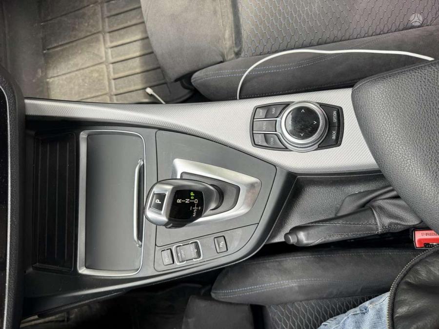 Zils BMW 120 2018 Šalčininkai, ar dzinēja tilpumu 2.00 L un nobraukumu 159 tūkst. km par 16800 €, foto 12 vietnē AUTOMOTO.COM.LV