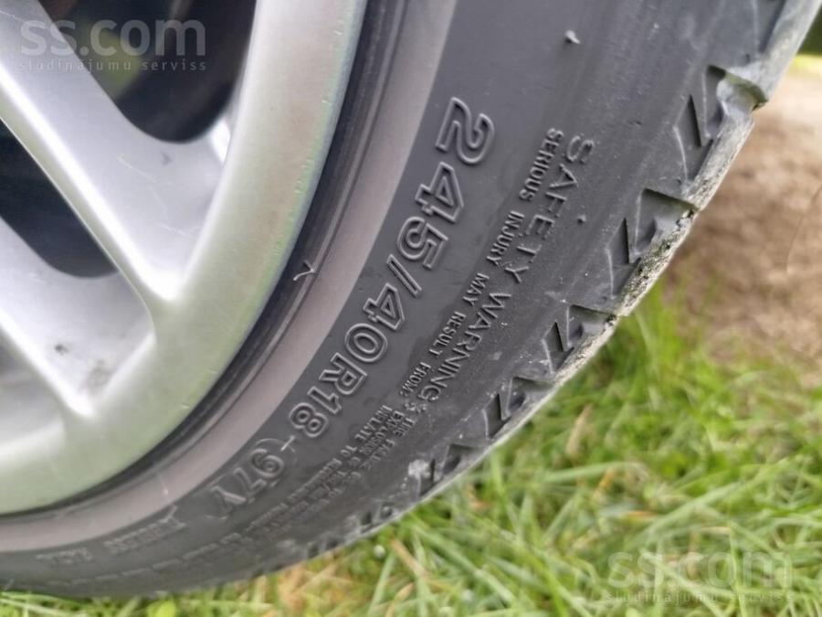 Zils BMW 120 2005 Rīga, ar dzinēja tilpumu 2.00 L un nobraukumu 133 tūkst. km par 2950 €, foto 13 vietnē AUTOMOTO.COM.LV