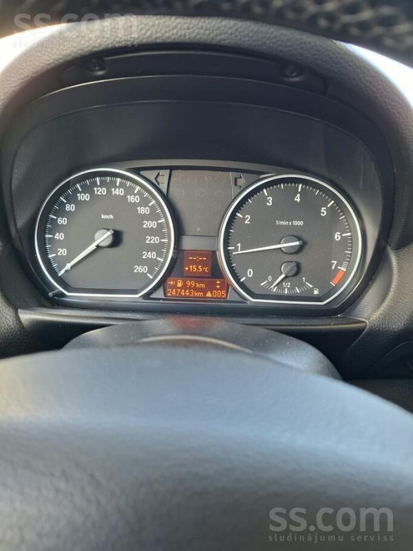Zils BMW 120 2008 Liepāja, ar dzinēja tilpumu 2.00 L un nobraukumu 247 tūkst. km par 2900 €, foto 7 vietnē AUTOMOTO.COM.LV
