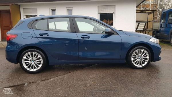 Blue BMW 120 2020 in Kaunas, with an engine capacity of 2.00 L and mileage of 94 thousand km for 23420 €, photo 7 on AUTOMOTO.COM.LV