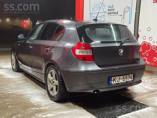 Brown BMW 120 2005 in Riga, with an engine capacity of 2.00 L and mileage of 311 thousand km for 2150 €, photo 3 on AUTOMOTO.COM.LV