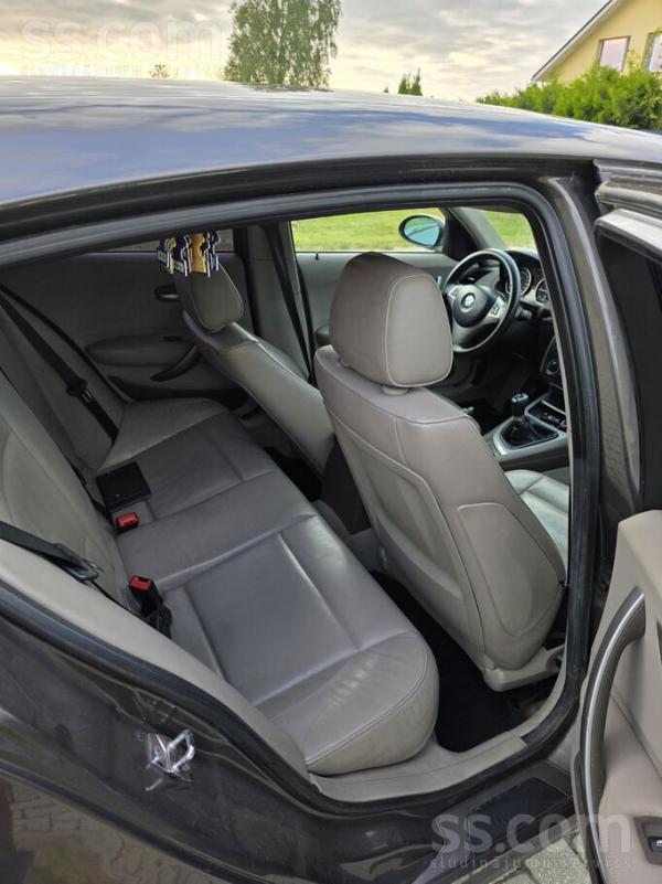 Brūns BMW 120 2005 Rīga, ar dzinēja tilpumu 2.00 L un nobraukumu 405 tūkst. km par 1700 €, foto 6 vietnē AUTOMOTO.COM.LV