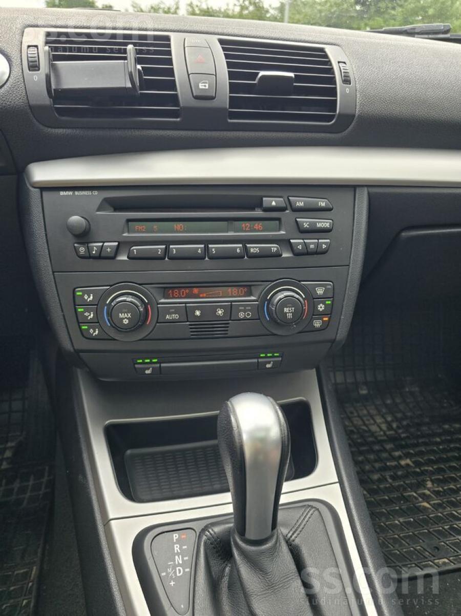 Brown BMW 120 2005 in Dobele, with an engine capacity of 2.00 L and mileage of 227 thousand km for 3600 €, photo 8 on AUTOMOTO.COM.LV