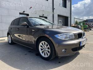 Brūns BMW 120 2005 Rīga, ar dzinēja tilpumu 2.00 L un nobraukumu 233 tūkst. km par 4990 €, foto  vietnē AUTOMOTO.COM.LV