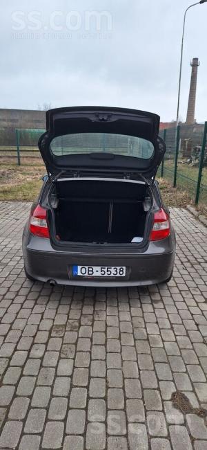 Brūns BMW 120 2006 Liepāja, ar dzinēja tilpumu 2.00 L un nobraukumu 310 tūkst. km par 3700 €, foto 3 vietnē AUTOMOTO.COM.LV