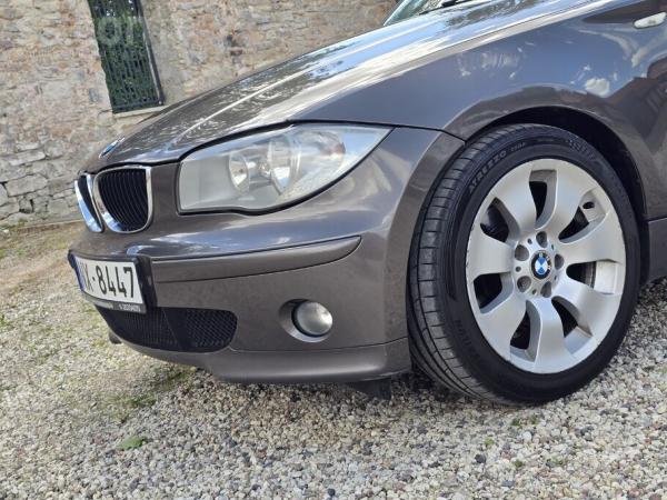 Brown BMW 120 2006 in Cesis, with an engine capacity of 2.00 L and mileage of 252 thousand km for 4000 €, photo 8 on AUTOMOTO.COM.LV