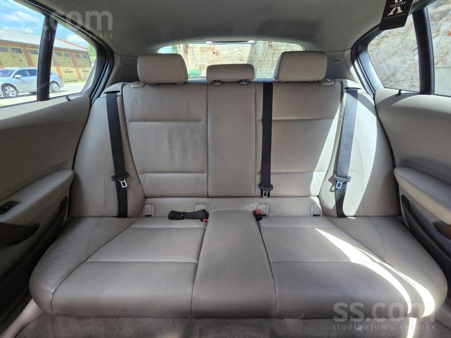Brūns BMW 120 2006 Cēsis, ar dzinēja tilpumu 2.00 L un nobraukumu 252 tūkst. km par 4000 €, foto 12 vietnē AUTOMOTO.COM.LV