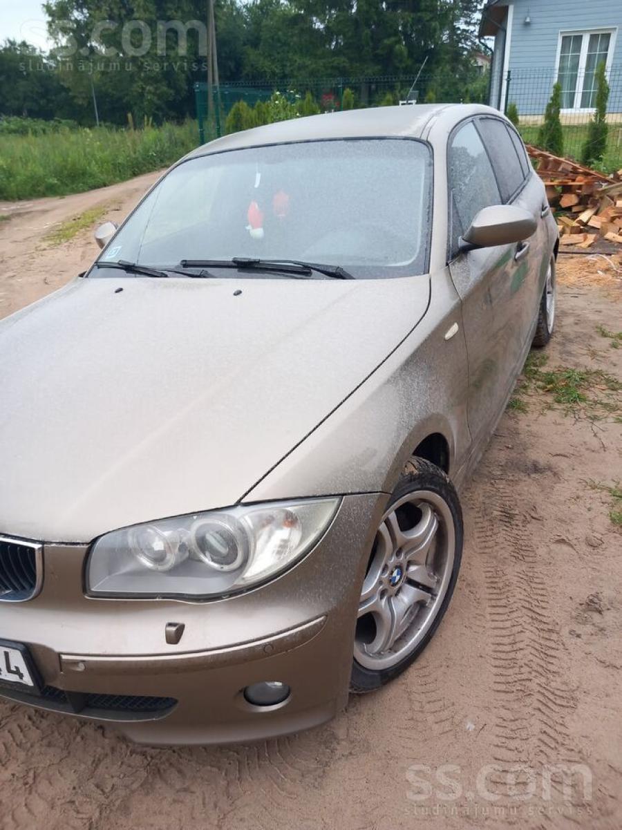 Brown BMW 120 2006 in Ogre, with an engine capacity of 2.00 L and mileage of 330 thousand km for 2700 €, photo 1 on AUTOMOTO.COM.LV