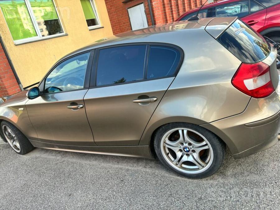 Brūns BMW 120 2006 Ogre, ar dzinēja tilpumu 2.00 L un nobraukumu 330 tūkst. km par 2199 €, foto 1 vietnē AUTOMOTO.COM.LV