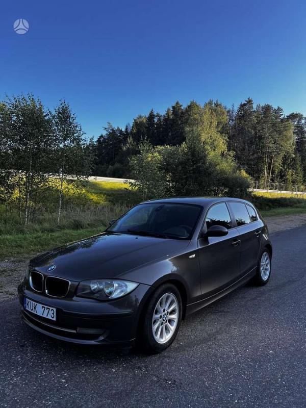 Brūns BMW 120 2007 Nemenčinė, ar dzinēja tilpumu 2.00 L un nobraukumu 285 tūkst. km par 1950 €, foto 1 vietnē AUTOMOTO.COM.LV