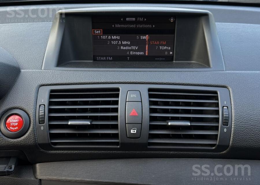 Brown BMW 120 2009 in Riga, with an engine capacity of 2.00 L and mileage of 291 thousand km for 5200 €, photo 23 on AUTOMOTO.COM.LV