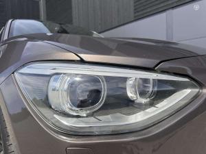 Brown BMW 120 2012 in Siauliai, with an engine capacity of 2.00 L and mileage of 266 thousand km for 5850 €, photo 14 on AUTOMOTO.COM.LV