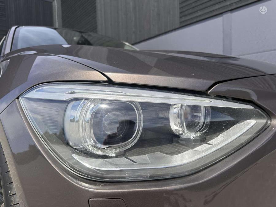 Brown BMW 120 2012 in Siauliai, with an engine capacity of 2.00 L and mileage of 266 thousand km for 5850 €, photo 14 on AUTOMOTO.COM.LV