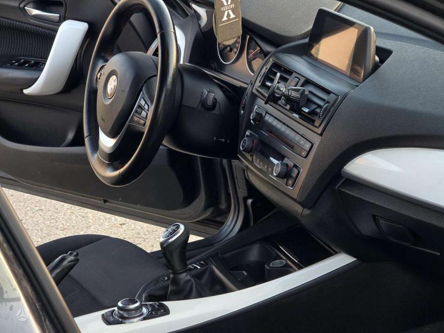 Brown BMW 120 2013 in Radviliskis, with an engine capacity of 2.00 L and mileage of 336 thousand km for 3950 €, photo 15 on AUTOMOTO.COM.LV