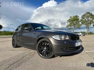 Brūns BMW 120 2009 Jelgava, ar dzinēja tilpumu 2.00 L un nobraukumu 293 tūkst. km par 5250 €, foto  vietnē AUTOMOTO.COM.LV