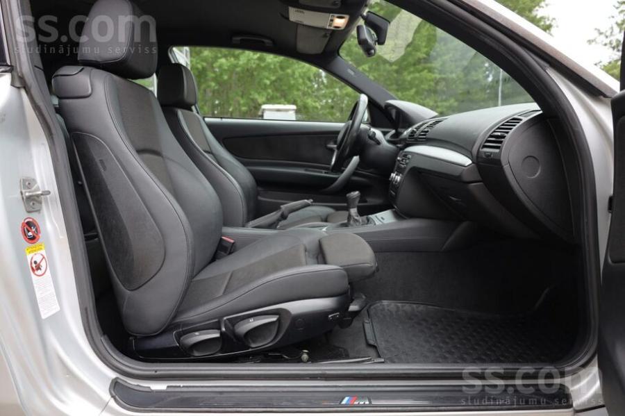 BMW 120 2009 in Riga, with an engine capacity of 2.00 L and mileage of 0 thousand km for 5695 €, photo 15 on AUTOMOTO.COM.LV