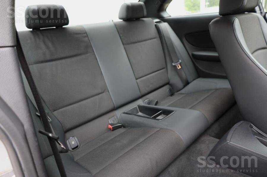 BMW 120 2009 in Riga, with an engine capacity of 2.00 L and mileage of 0 thousand km for 5695 €, photo 18 on AUTOMOTO.COM.LV