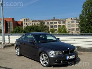 Grey BMW 120 2008 in Riga, with an engine capacity of 2.00 L and mileage of 234 thousand km for 6400 €, photo 2 on AUTOMOTO.COM.LV