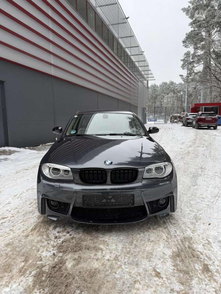 Pelēks BMW 120 2008 Alīta, ar dzinēja tilpumu 0.00 L un nobraukumu 175 tūkst. km par 5850 €, foto 3 vietnē AUTOMOTO.COM.LV