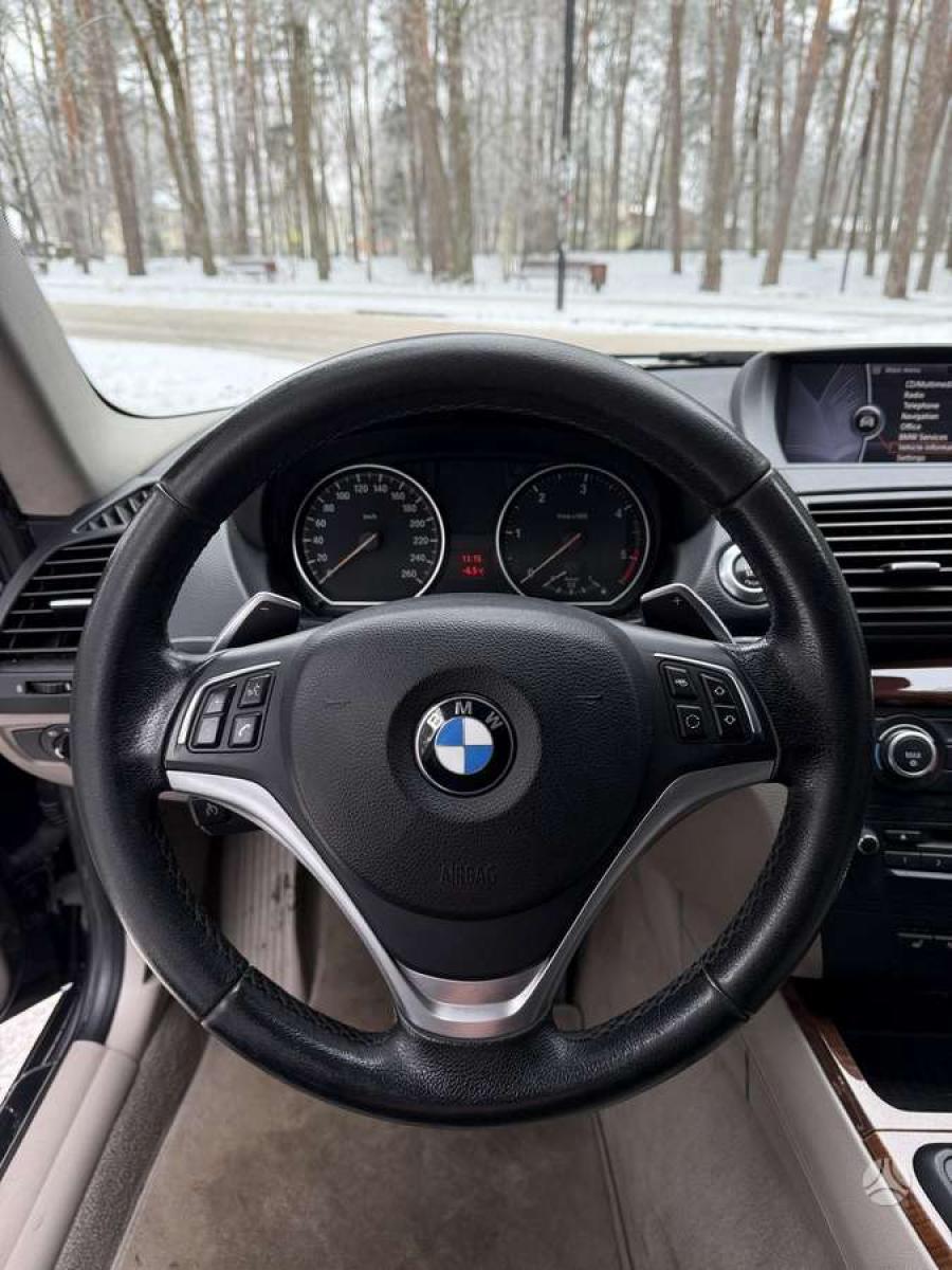 Pelēks BMW 120 2008 Alīta, ar dzinēja tilpumu 0.00 L un nobraukumu 175 tūkst. km par 5850 €, foto 14 vietnē AUTOMOTO.COM.LV