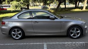 Pelēks BMW 120 2008 Rīga, ar dzinēja tilpumu 2.00 L un nobraukumu 242 tūkst. km par 6500 €, foto  vietnē AUTOMOTO.COM.LV
