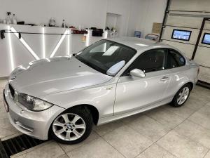 Grey BMW 120 2009 in Vilnius, with an engine capacity of 2.00 L and mileage of 278 thousand km for 4990 €, photo 9 on AUTOMOTO.COM.LV