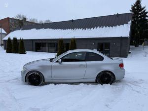 Grey BMW 120 2009 in Kedainiai, with an engine capacity of 2.00 L and mileage of 342 thousand km for 4999 €, photo 6 on AUTOMOTO.COM.LV