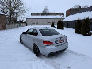 Grey BMW 120 2009 in Kedainiai, with an engine capacity of 2.00 L and mileage of 342 thousand km for 4999 €, photo 9 on AUTOMOTO.COM.LV