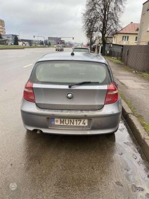 Grey BMW 120 2004 in Kaunas, with an engine capacity of 2.00 L and mileage of 300 thousand km for 850 €, photo 4 on AUTOMOTO.COM.LV