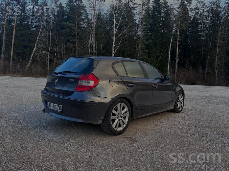 Pelēks BMW 120 2004 Liepāja, ar dzinēja tilpumu 2.00 L un nobraukumu 256 tūkst. km par 2450 €, foto 3 vietnē AUTOMOTO.COM.LV