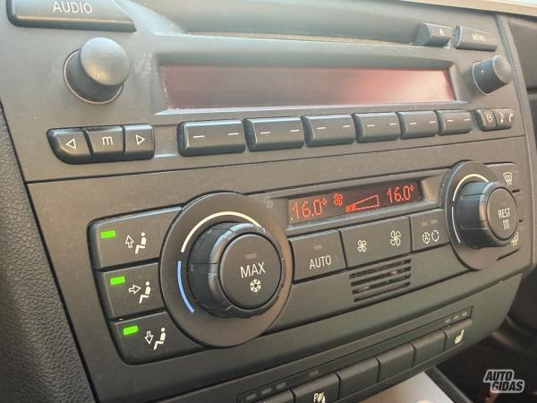Pelēks BMW 120 2004 Viļņa, ar dzinēja tilpumu 2.00 L un nobraukumu 313 tūkst. km par 3000 €, foto 10 vietnē AUTOMOTO.COM.LV