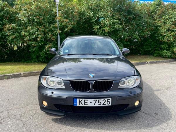 Grey BMW 120 2004 in Riga, with an engine capacity of 2.00 L and mileage of 0 thousand km for 3800 €, photo 2 on AUTOMOTO.COM.LV
