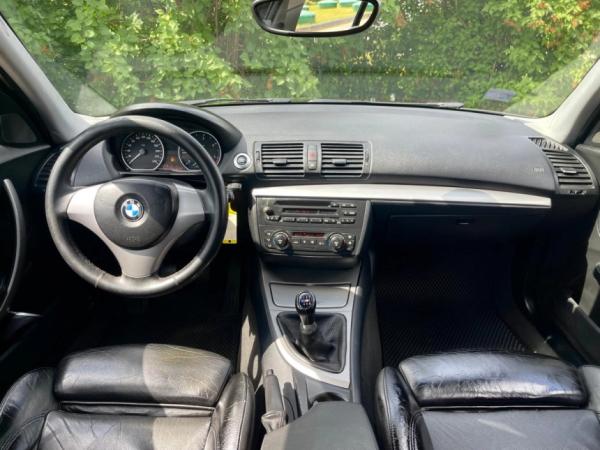 Grey BMW 120 2004 in Riga, with an engine capacity of 2.00 L and mileage of 0 thousand km for 3800 €, photo 6 on AUTOMOTO.COM.LV