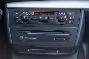Pelēks BMW 120 2004 Liepāja, ar dzinēja tilpumu 2.00 L un nobraukumu 80 tūkst. km par 5850 €, foto 19 vietnē AUTOMOTO.COM.LV