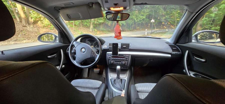 Grey BMW 120 2004 in Kaunas, with an engine capacity of 2.00 L and mileage of 290 thousand km for 2300 €, photo 10 on AUTOMOTO.COM.LV