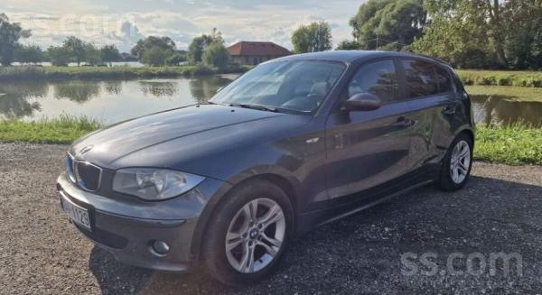 Grey BMW 120 2004 in Riga, with an engine capacity of 2.00 L and mileage of 225 thousand km for 2200 €, photo 1 on AUTOMOTO.COM.LV