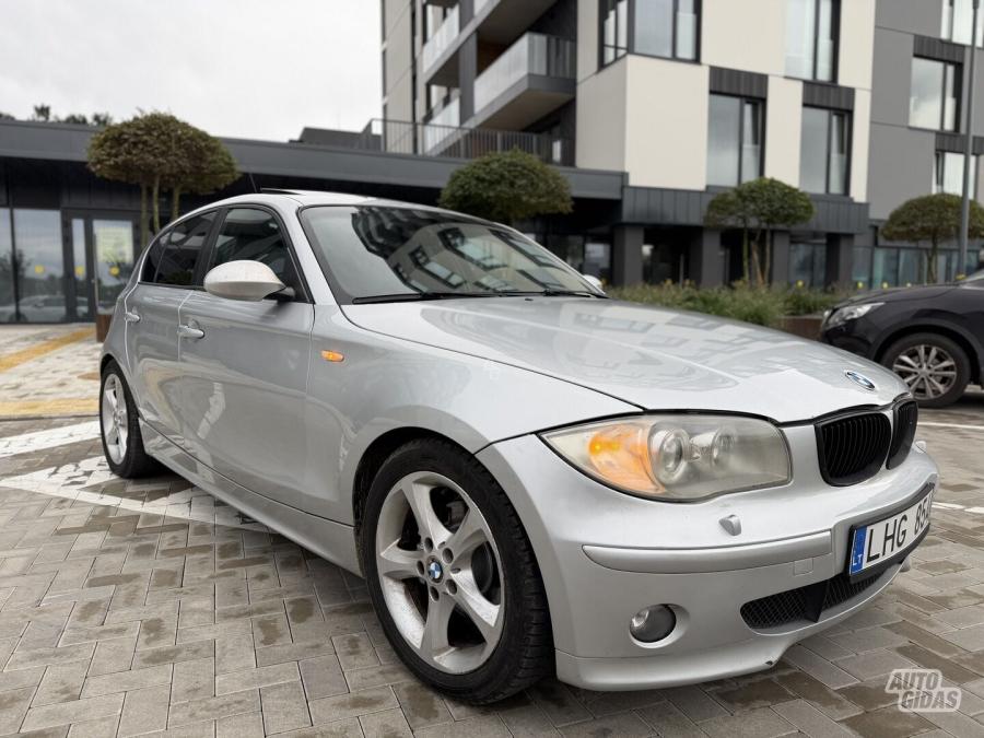 Pelēks BMW 120 2004 Kauņa, ar dzinēja tilpumu 2.00 L un nobraukumu 293 tūkst. km par 3150 €, foto 5 vietnē AUTOMOTO.COM.LV