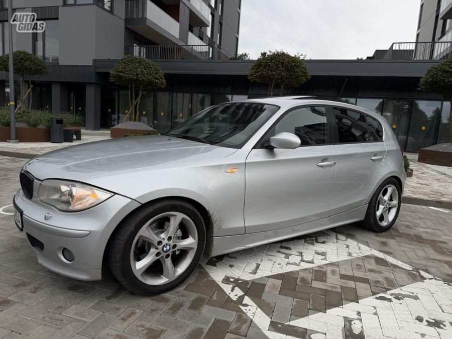 Pelēks BMW 120 2004 Kauņa, ar dzinēja tilpumu 2.00 L un nobraukumu 293 tūkst. km par 3150 €, foto 7 vietnē AUTOMOTO.COM.LV