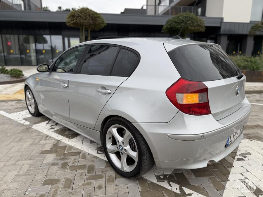 Pelēks BMW 120 2004 Kauņa, ar dzinēja tilpumu 2.00 L un nobraukumu 293 tūkst. km par 3150 €, foto 9 vietnē AUTOMOTO.COM.LV