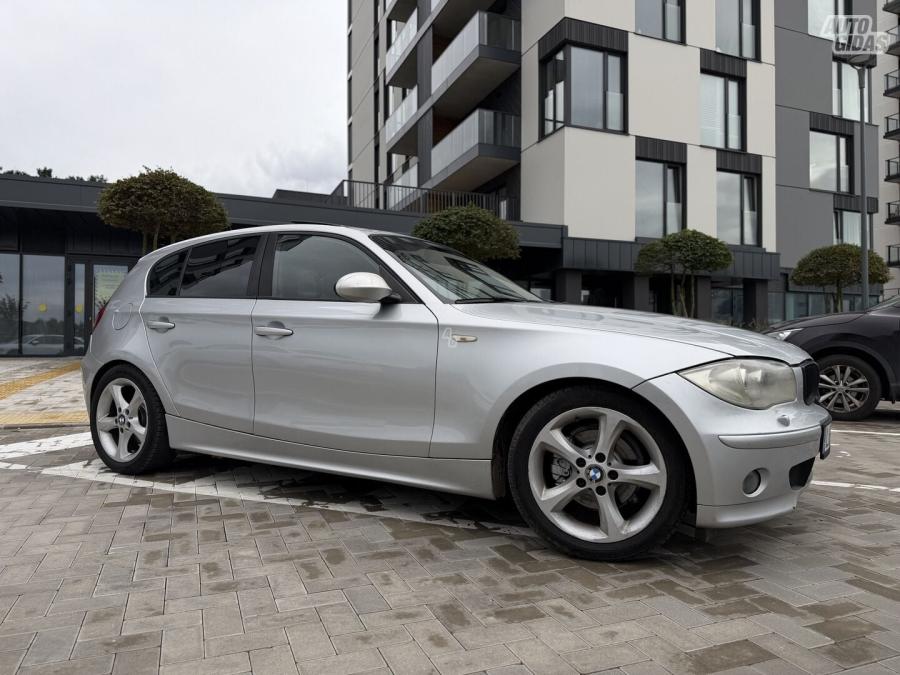 Pelēks BMW 120 2004 Kauņa, ar dzinēja tilpumu 2.00 L un nobraukumu 293 tūkst. km par 3150 €, foto 20 vietnē AUTOMOTO.COM.LV