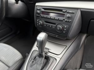 Pelēks BMW 120 2004 Kauņa, ar dzinēja tilpumu 2.00 L un nobraukumu 293 tūkst. km par 3150 €, foto 25 vietnē AUTOMOTO.COM.LV