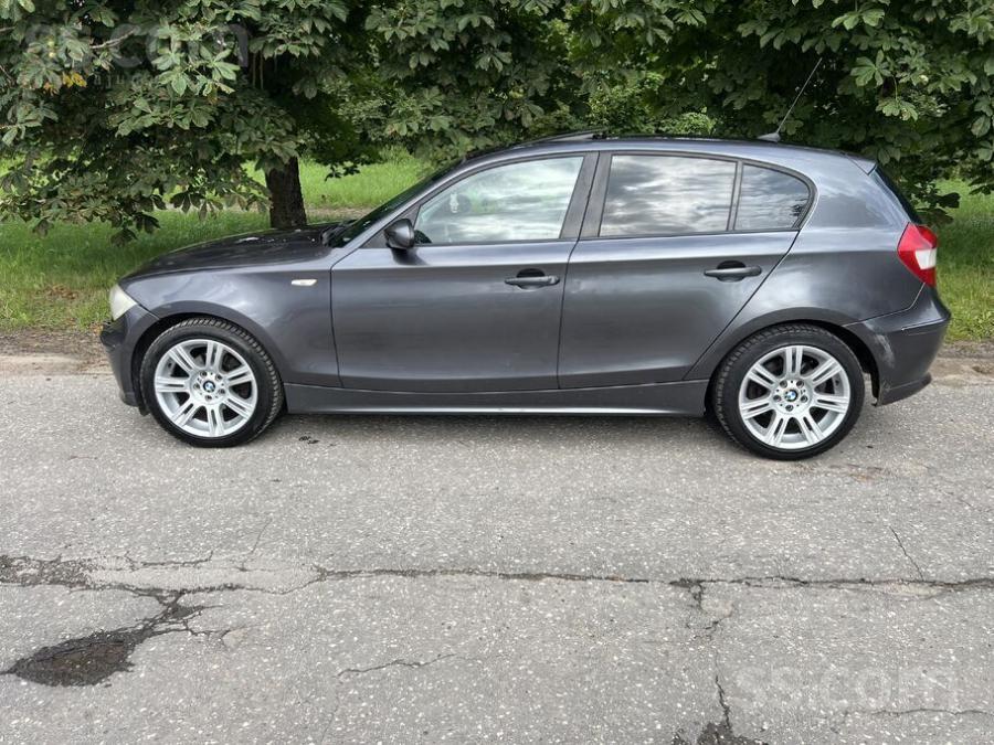 Grey BMW 120 2005 in Riga, with an engine capacity of 2.00 L and mileage of 262 thousand km for 3499 €, photo 7 on AUTOMOTO.COM.LV