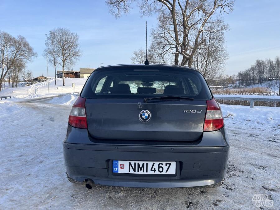 Pelēks BMW 120 2005 Molėtai, ar dzinēja tilpumu 2.00 L un nobraukumu 308 tūkst. km par 4250 €, foto 7 vietnē AUTOMOTO.COM.LV