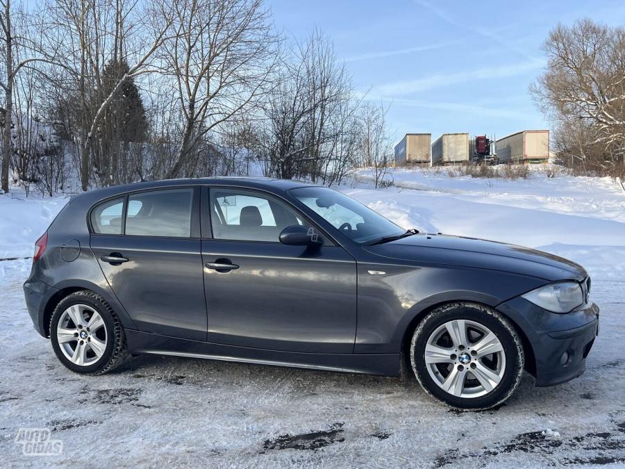 Pelēks BMW 120 2005 Molėtai, ar dzinēja tilpumu 2.00 L un nobraukumu 308 tūkst. km par 4250 €, foto 10 vietnē AUTOMOTO.COM.LV